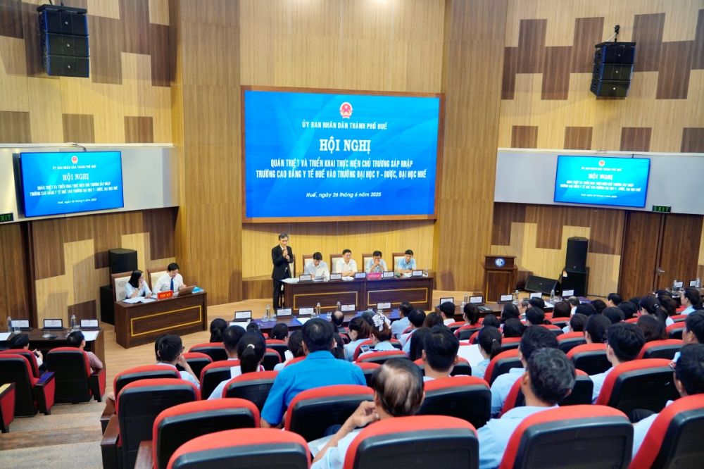 Hoạt động Hue-UMP | Hội nghị quán triệt và triển khai thực hiện chủ trương Sáp nhập Trường Cao ...